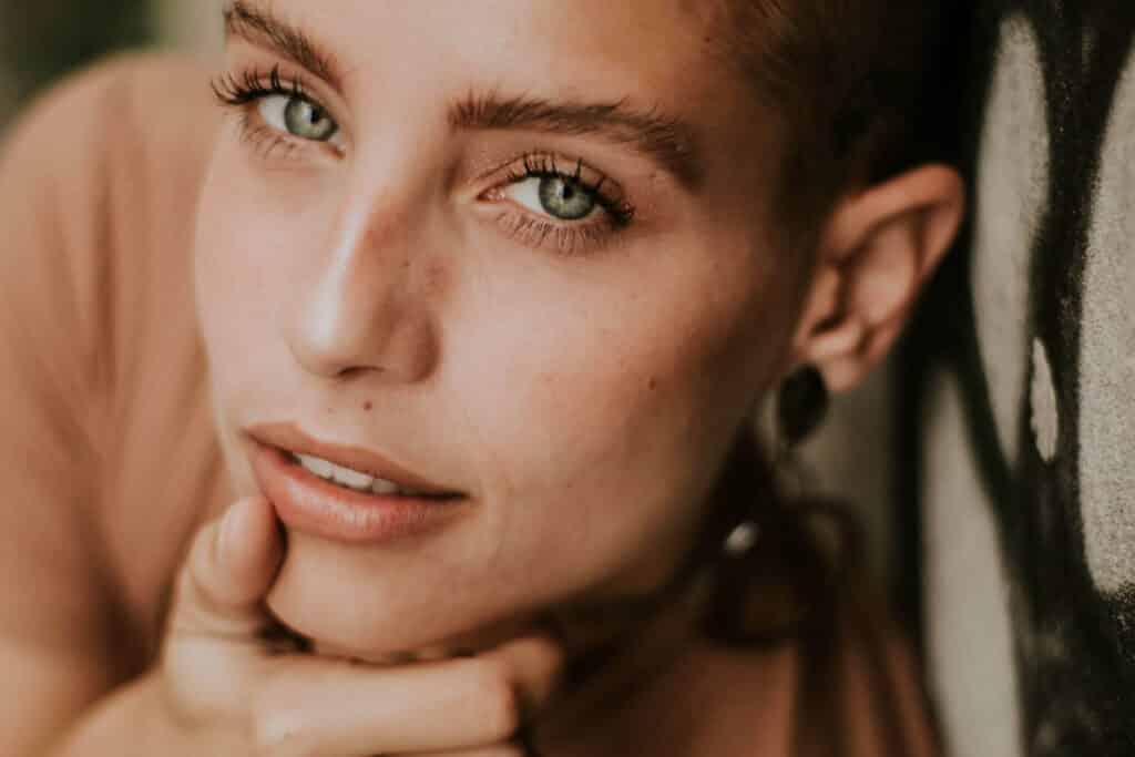 Simple Makeup - Less Makeup, Still Gorgeous | Sherman Oaks